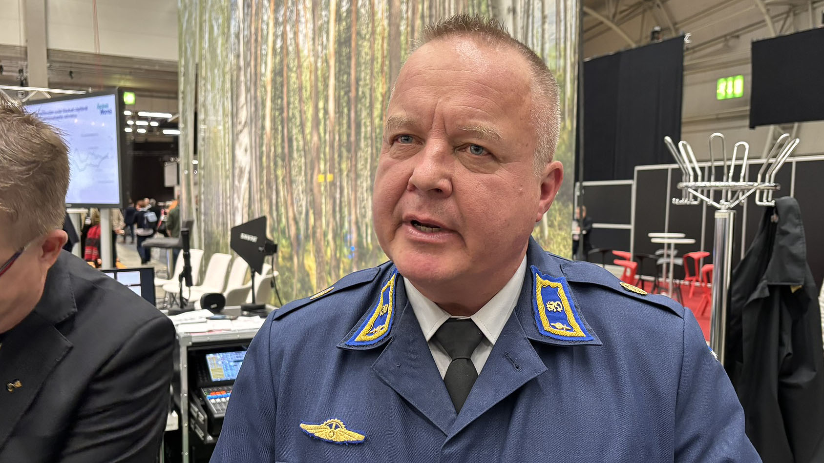Teollisuus villiintyi puolustushankinnoista - Insinööri-lehti